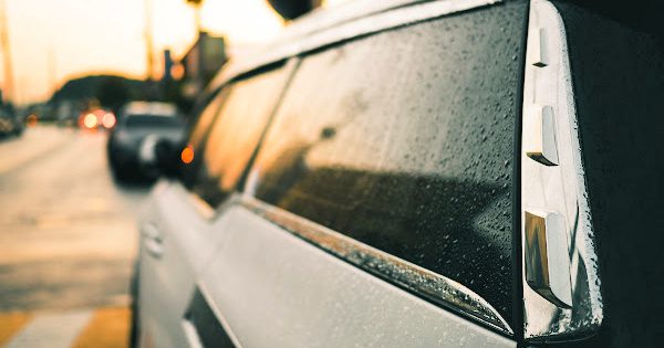Choosing the Perfect Shades of Car Window Tinting